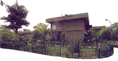 MNC-Motilal Nehru College