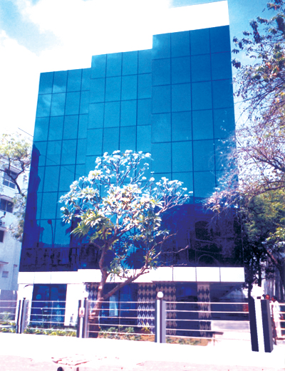 IIPM-Indian Institute of Planning and Management